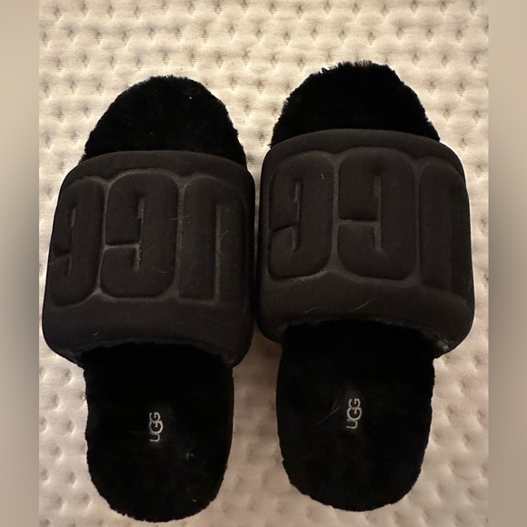 UGG | Shoes | Ugg Logo Puff Platform Sandals | Poshmark